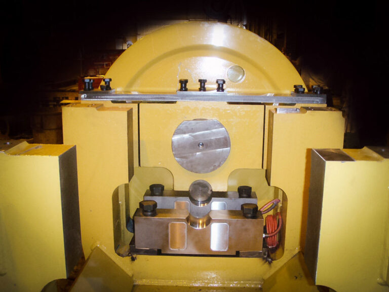 Using Weigh Systems to Make Cranes Smarter and Safer