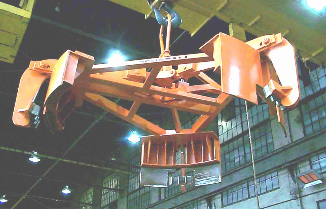 What Goes on Below the Hook? - Morgan Engineering